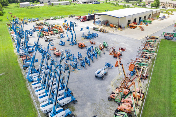 What is a Boom Lift? | Construction Boom Lift Guide - Aerial Titans