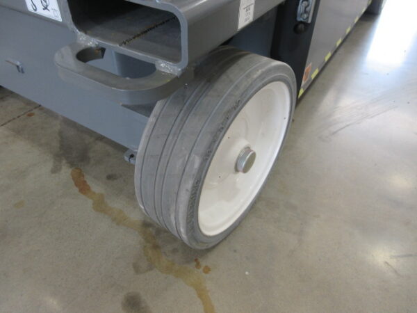 NEW 2024 SKYJACK SJ4740 E Scissor Lift | Aerial Titans