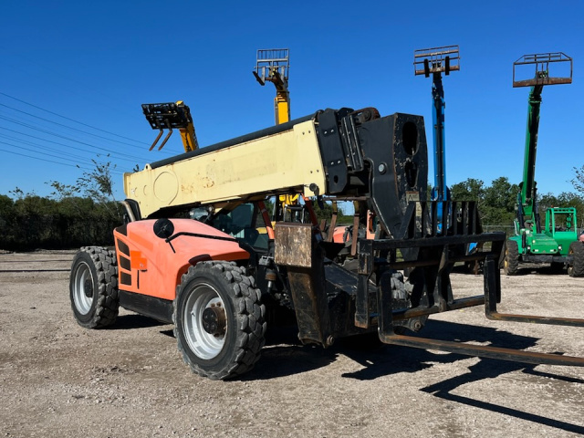 2016 JLG 1055 | aerialtitans