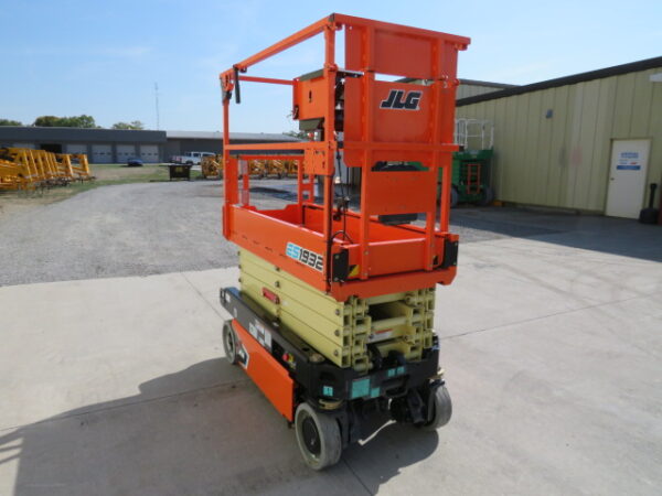 NEW 2025 JLG ES1932 | aerialtitans