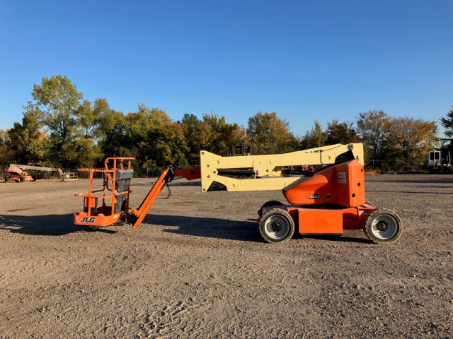 Tracked-Drive Boom Lifts for Sale | New & Used Tracked-Drive Boom Lifts