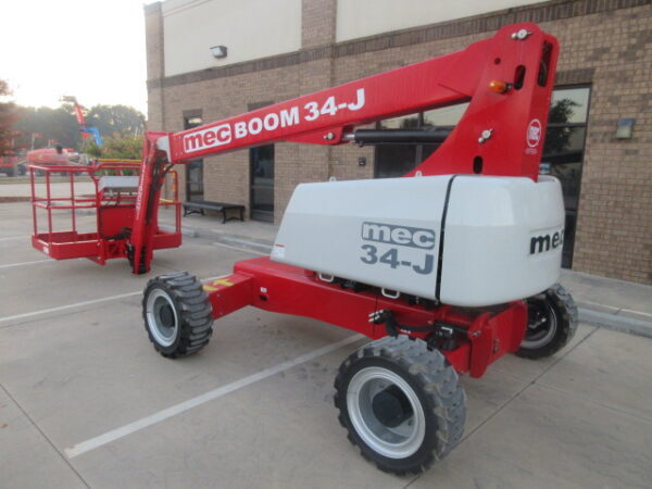 NEW 2024 MEC 34-J Telescopic Boom Lift | Aerial Titans