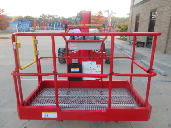 NEW 2024 MEC 34-J Telescopic Boom Lift | Aerial Titans