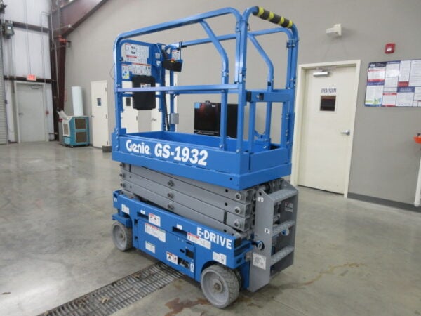 NEW 2025 GENIE GS-1932 E-Drive Scissor Lift | Aerial Titans