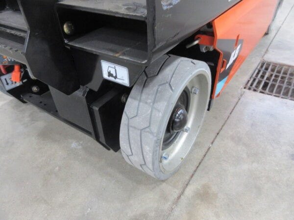 NEW 2026 JLG ES1932 - Electric Scissor Lift | Aerial Titans