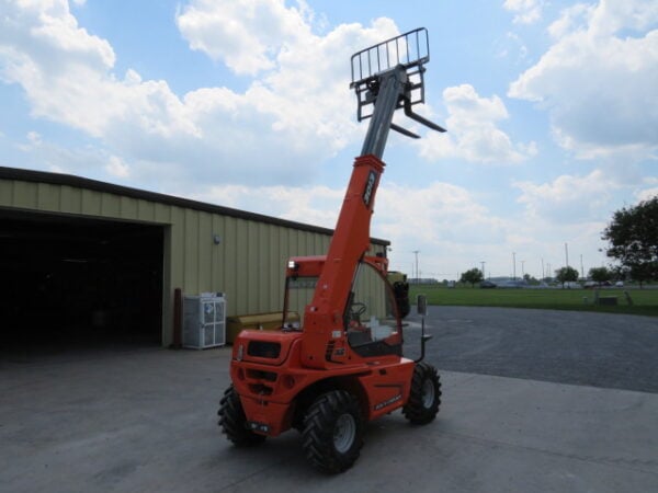 NEW 2025 SKYTRAK 3013 Telehandler Forklift | Aerial Titans