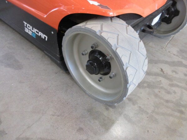 NEW 2025 JLG TOUCAN 32E Mast Boom Lift | Aerial Titans