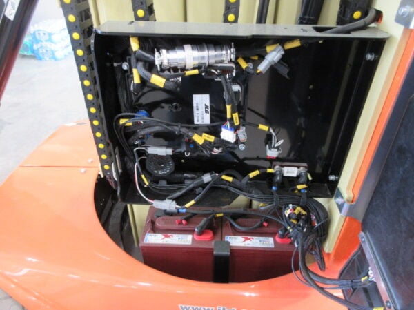 NEW 2025 JLG TOUCAN 32E Mast Boom Lift | Aerial Titans