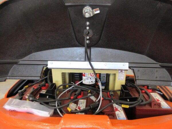 NEW 2025 JLG TOUCAN 32E Mast Boom Lift | Aerial Titans