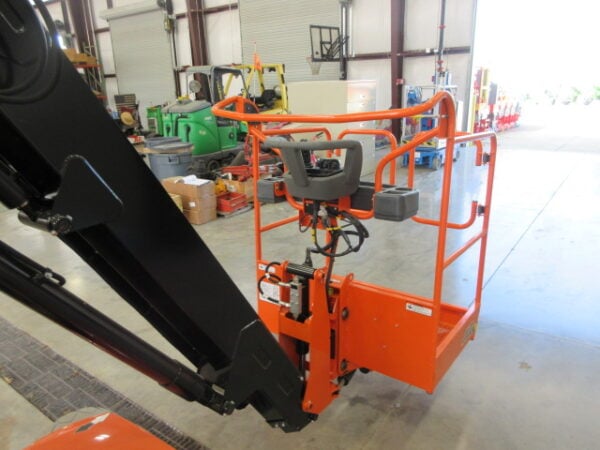 NEW 2025 JLG TOUCAN 32E Mast Boom Lift | Aerial Titans