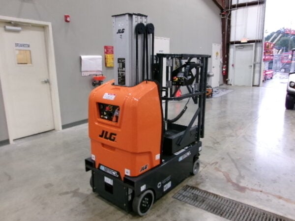 NEW 2026 JLG E18MCL – Drivable Vertical Lift | Aerial Titans