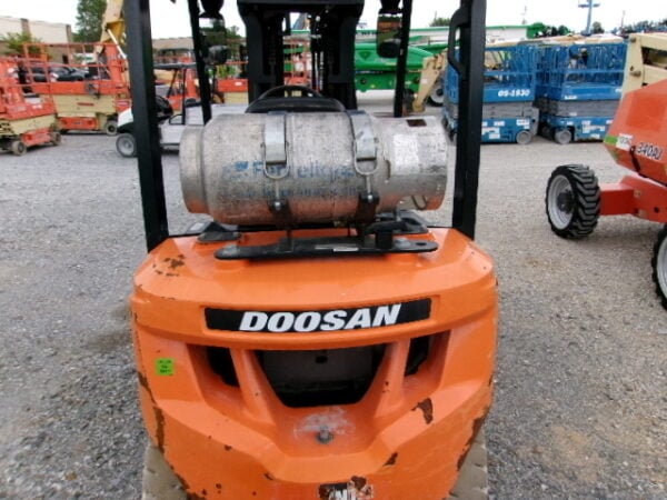 2018 DOOSAN G25E-7 – Used Bobcat Forklift | Aerial Titans